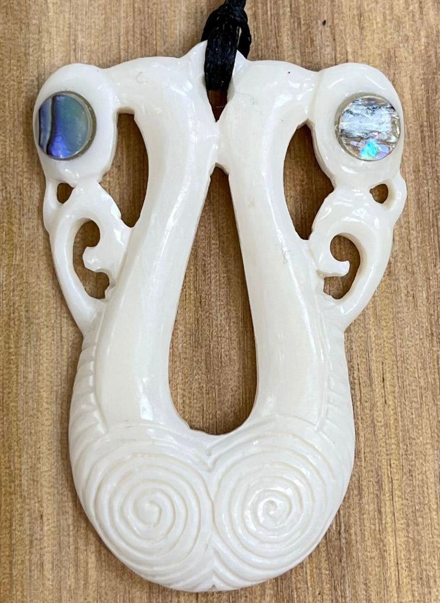 Bone – The Maori Shop